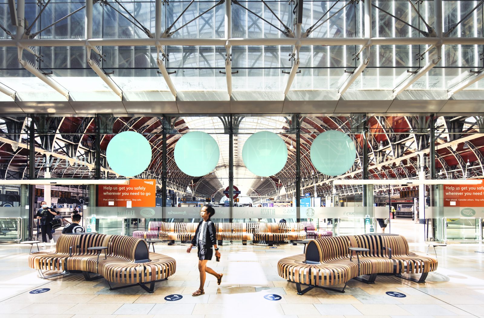 Public indoor seating goes grand! - Americas